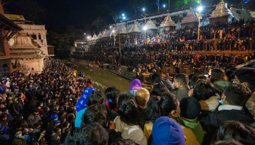 Templo Pashupatinath en Nepal: Historia, Ubicación y Atracciones
